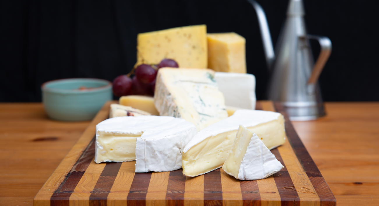 Fromage à la coupe : 5 bonnes raisons de l’adopter plutôt que l’emballé